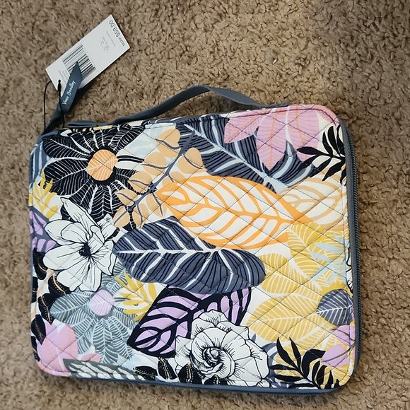 Vera Bradley | Bags | Vera Bradley Tablet Organizer | Poshmark